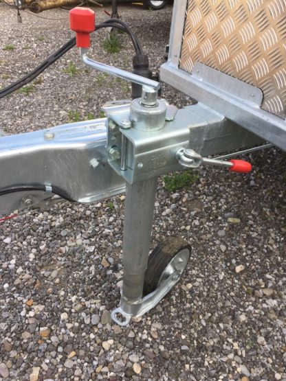 Stutzrad Fur Anhanger 3000 Kg